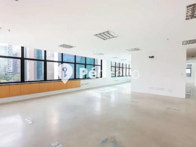 Conj. Comercial / Sala para Locação em São Paulo/SP Vila Olímpia