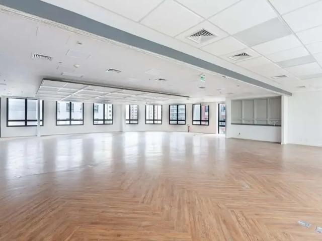 Conj. Comercial / Sala para Locação em São Paulo/SP Vila Olímpia