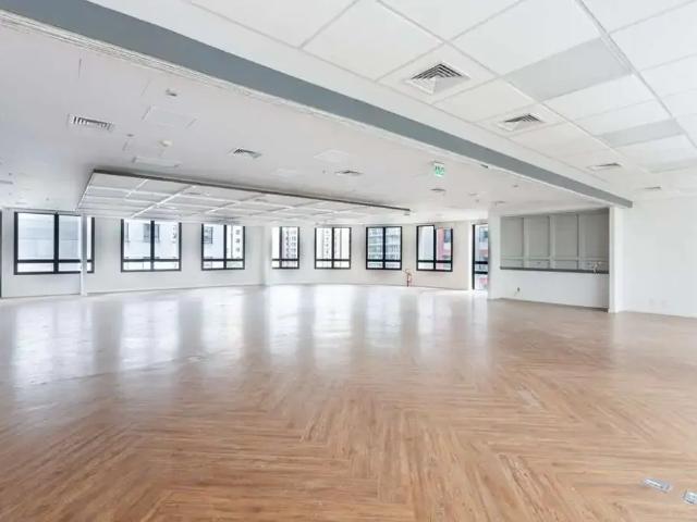 Conj. Comercial / Sala para Locação em São Paulo/SP Vila Olímpia