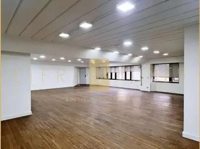 Conj. Comercial / Sala para Locação em São Paulo/SP Vila Olímpia