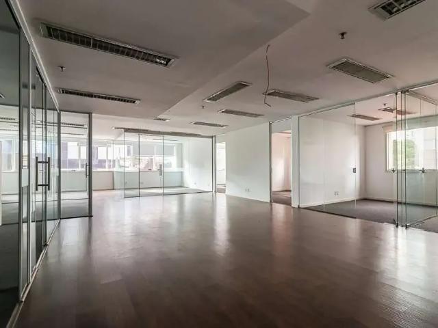 Conj. Comercial / Sala para Locação em São Paulo/SP Vila Olímpia