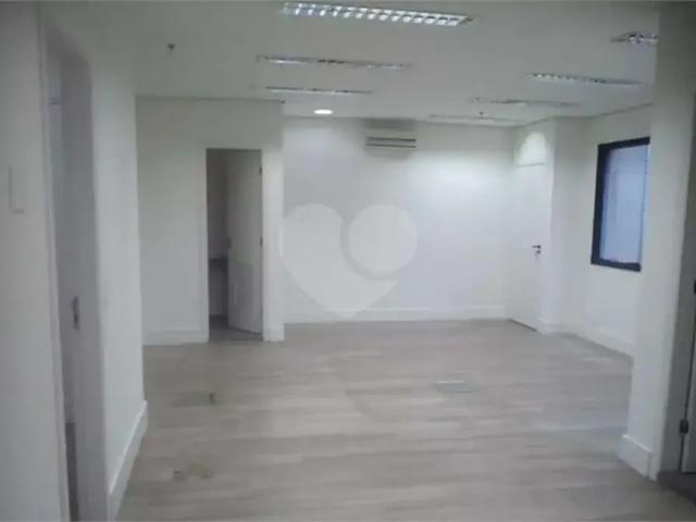 Conj. Comercial / Sala para Locação em São Paulo/SP Vila Olímpia