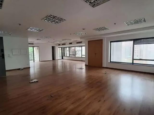 Conj. Comercial / Sala para Locação em São Paulo/SP Vila Olímpia