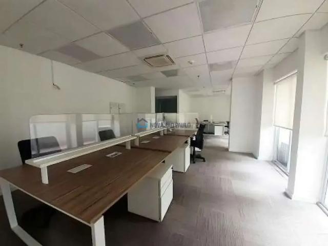 Conj. Comercial / Sala para Locação em São Paulo/SP Vila Olímpia