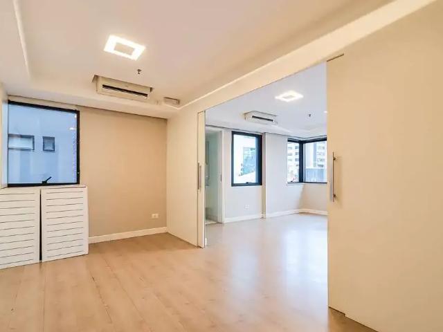 Conj. Comercial / Sala para Locação em São Paulo/SP Vila Nova Conceição