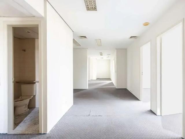Conj. Comercial / Sala para Locação em São Paulo/SP Vila Tramontano