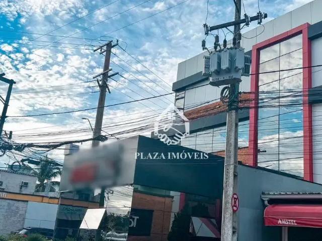 Conj. Comercial / Sala para Locação em São Pedro da Aldeia/RJ Centro