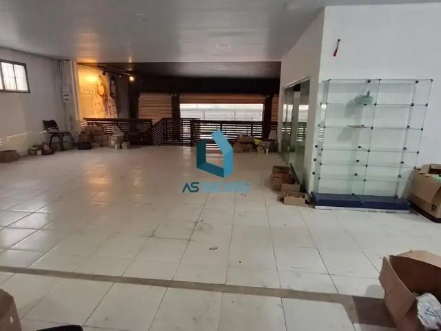 Conj. Comercial / Sala para Locação em São Pedro da Aldeia/RJ Centro