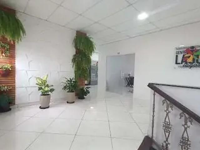 Conj. Comercial / Sala para Locação em São Pedro da Aldeia/RJ Estação
