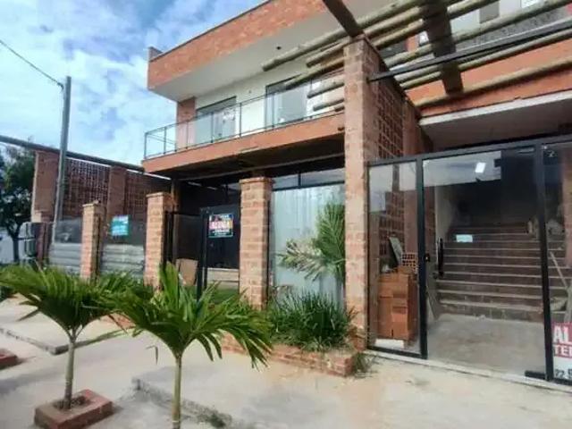 Conj. Comercial / Sala para Locação em São Pedro da Aldeia/RJ Nova São Pedro