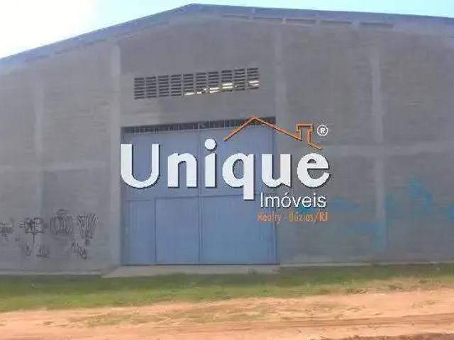 Conj. Comercial / Sala para Locação em São Pedro da Aldeia/RJ Praia Linda