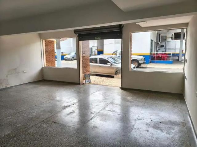 Conj. Comercial / Sala para Locação em São Pedro/SP Centro