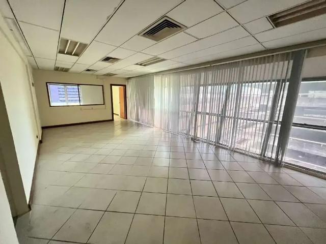 Conj. Comercial / Sala para Locação em Salvador/BA Comércio