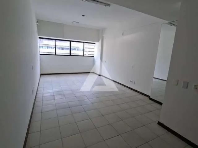 Conj. Comercial / Sala para Locação em Salvador/BA Caminho das Árvores
