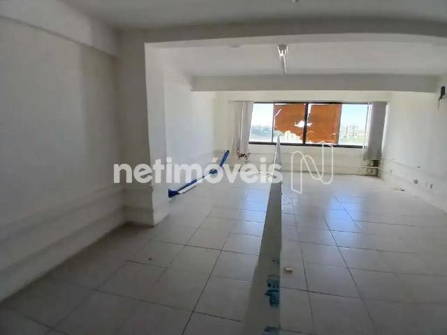 Conj. Comercial / Sala para Locação em Salvador/BA Centro Administrativo da Bahia