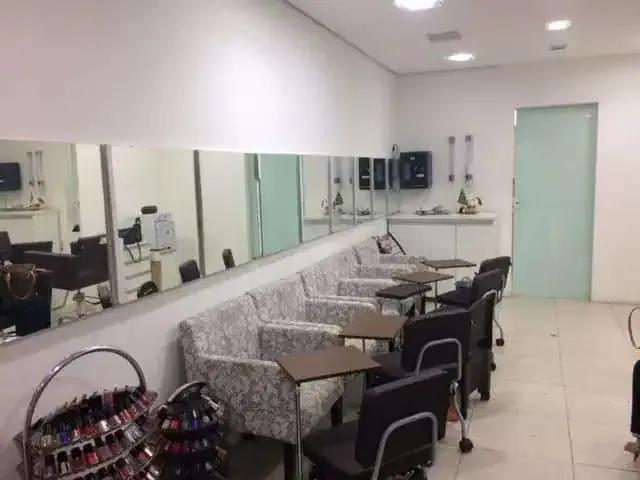 Conj. Comercial / Sala para Locação em Salvador/BA Barra