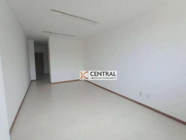 Conj. Comercial / Sala para Locação em Salvador/BA Itaigara