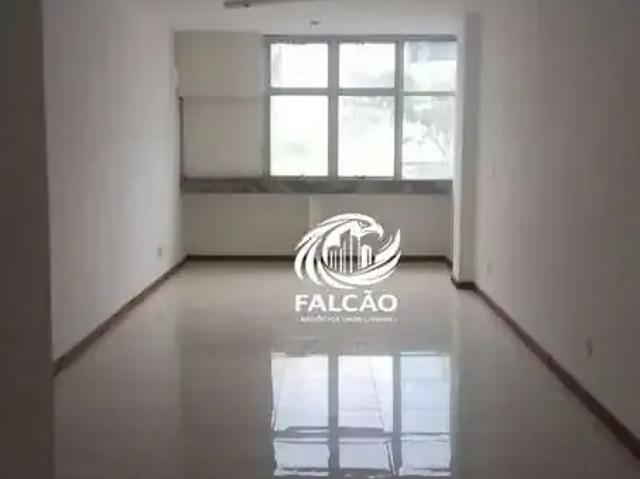 Conj. Comercial / Sala para Locação em Salvador/BA Itaigara