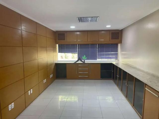 Conj. Comercial / Sala para Locação em Salvador/BA Ondina