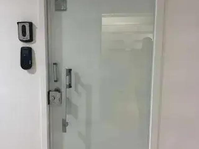Conj. Comercial / Sala para Locação em Salvador/BA Paralela