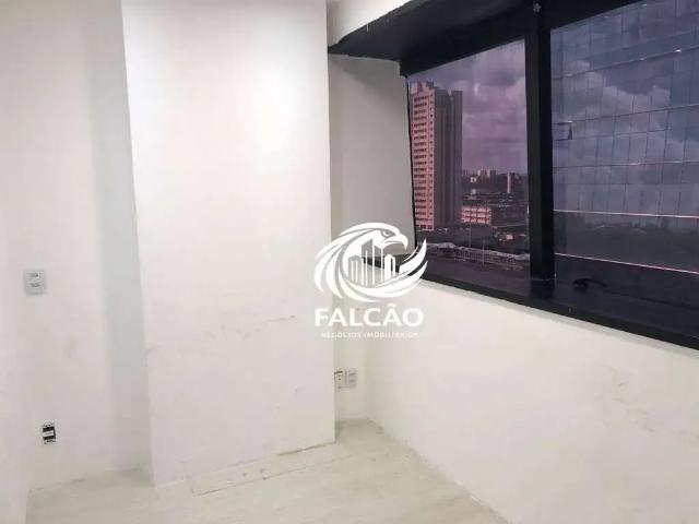 Conj. Comercial / Sala para Locação em Salvador/BA Paralela