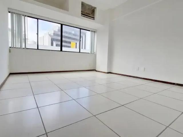 Conj. Comercial / Sala para Locação em Salvador/BA Parque Bela Vista