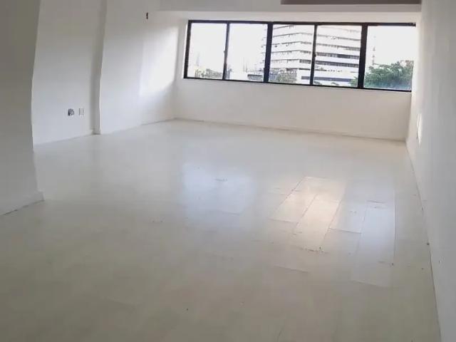 Conj. Comercial / Sala para Locação em Salvador/BA Parque Bela Vista