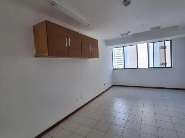 Conj. Comercial / Sala para Locação em Salvador/BA Parque Bela Vista