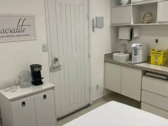Conj. Comercial / Sala para Locação em Salvador/BA Pituba