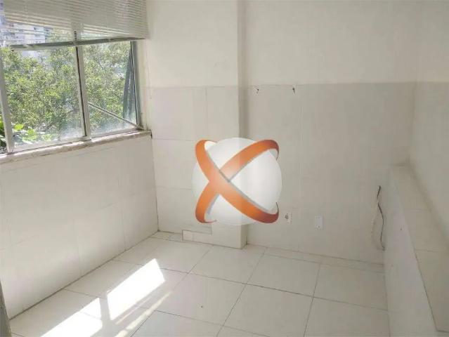 Conj. Comercial / Sala para Locação em Salvador/BA Pituba