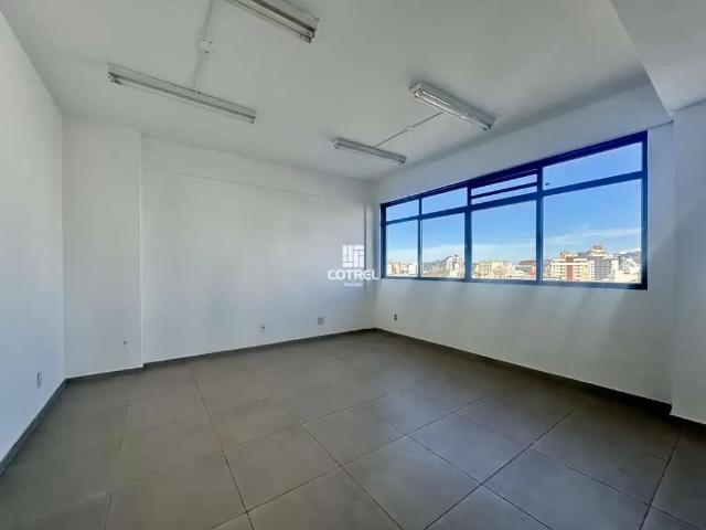 Conj. Comercial / Sala para Locação em Santa Maria/RS Centro 2 Quartos