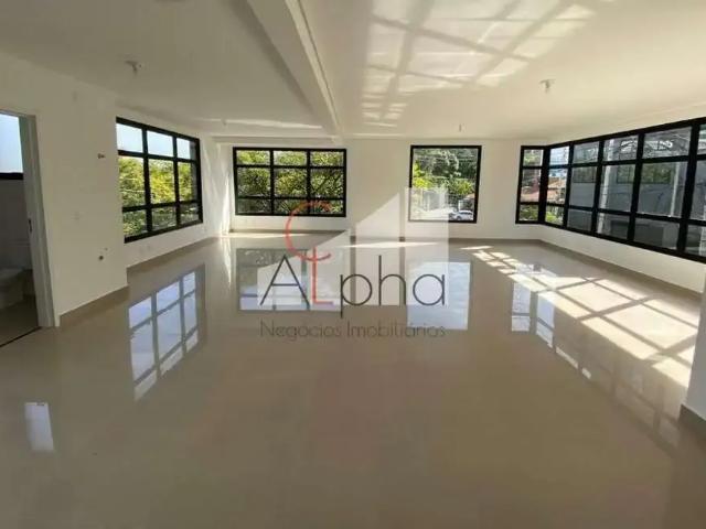 Conj. Comercial / Sala para Locação em Santana de Parnaíba/SP Alphaville