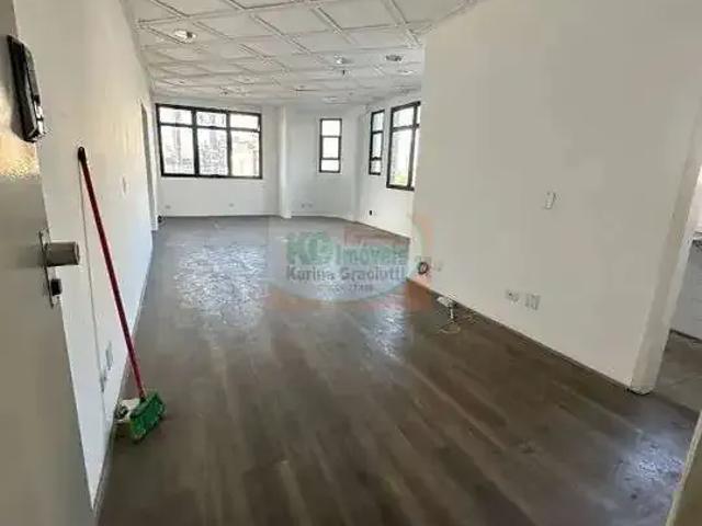 Conj. Comercial / Sala para Locação em Santo André/SP Campestre