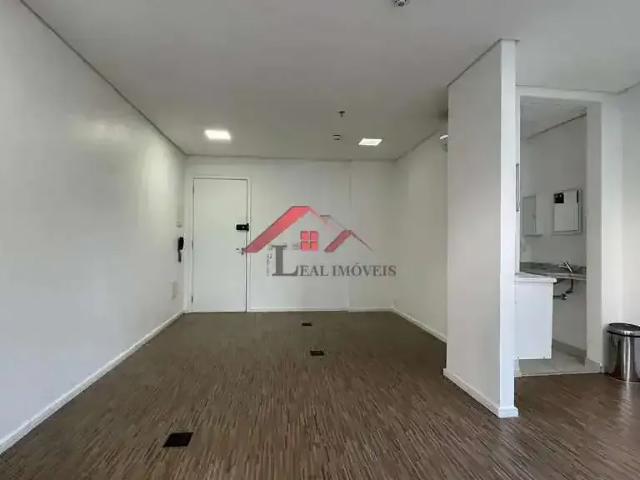 Conj. Comercial / Sala para Locação em Santo André/SP Campestre