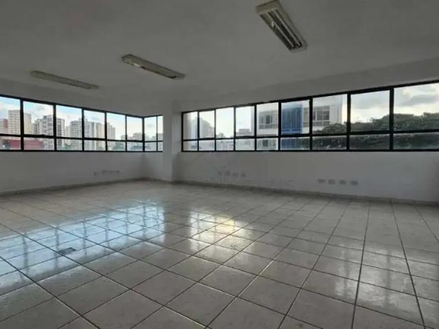 Conj. Comercial / Sala para Locação em Santo André/SP Centro