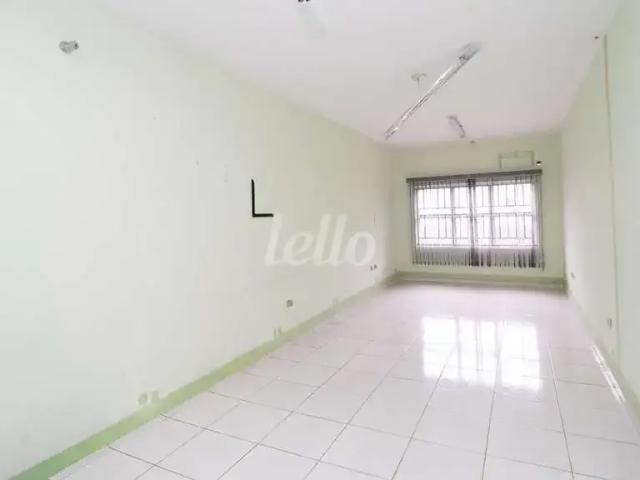 Conj. Comercial / Sala para Locação em Santo André/SP Centro