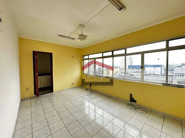 Conj. Comercial / Sala para Locação em Santo André/SP Centro