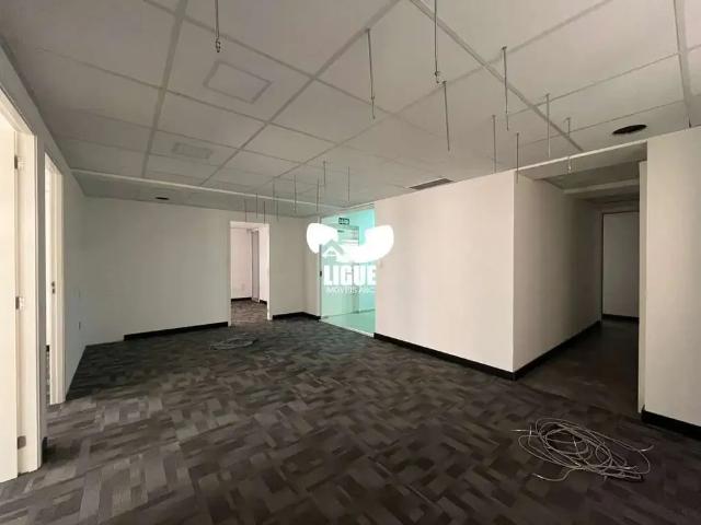 Conj. Comercial / Sala para Locação em Santo André/SP Centro
