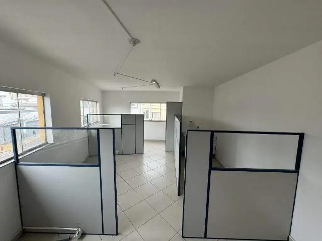 Conj. Comercial / Sala para Locação em Santo André/SP Centro