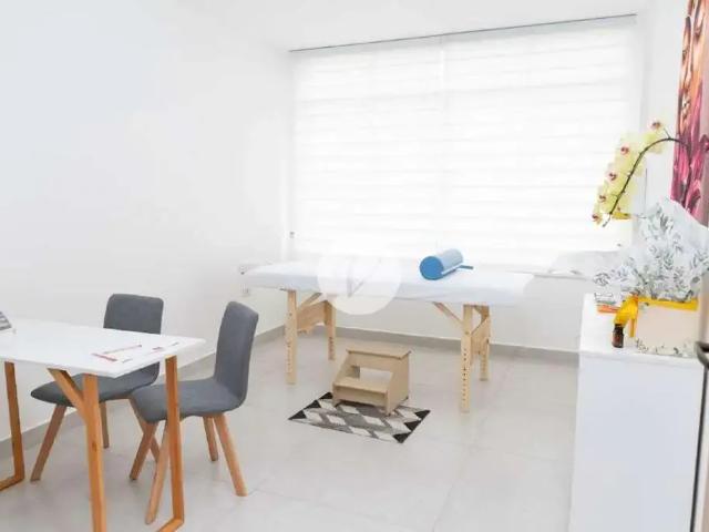 Conj. Comercial / Sala para Locação em Santo André/SP Centro