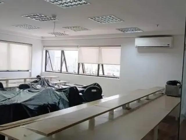 Conj. Comercial / Sala para Locação em Santo André/SP Centro