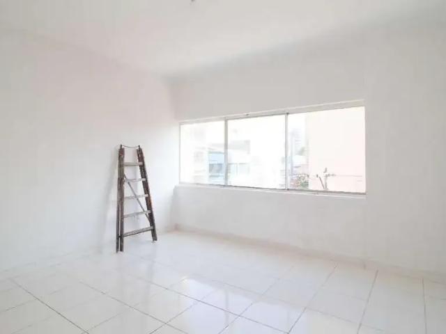 Conj. Comercial / Sala para Locação em Santo André/SP Centro
