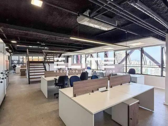 Conj. Comercial / Sala para Locação em Santo André/SP Jardim 10 Quartos