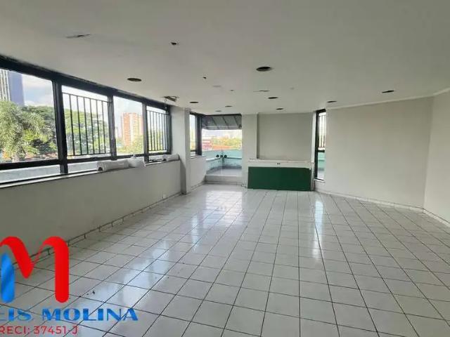 Conj. Comercial / Sala para Locação em Santo André/SP Jardim