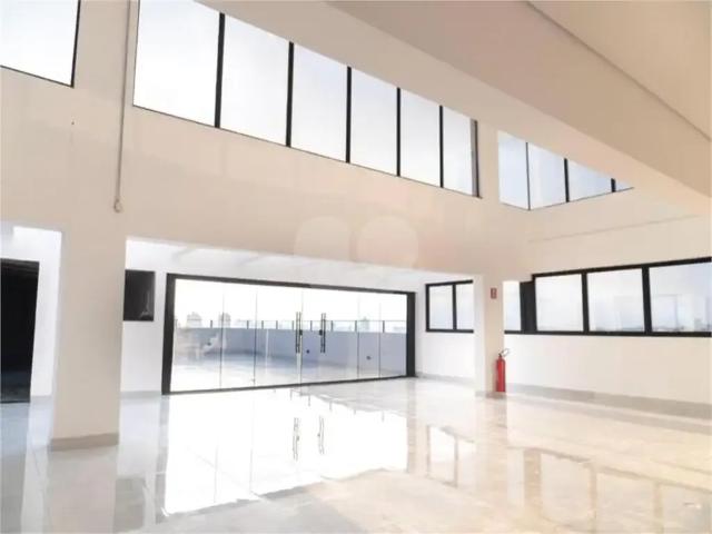 Conj. Comercial / Sala para Locação em Santo André/SP Parque Jaçatuba