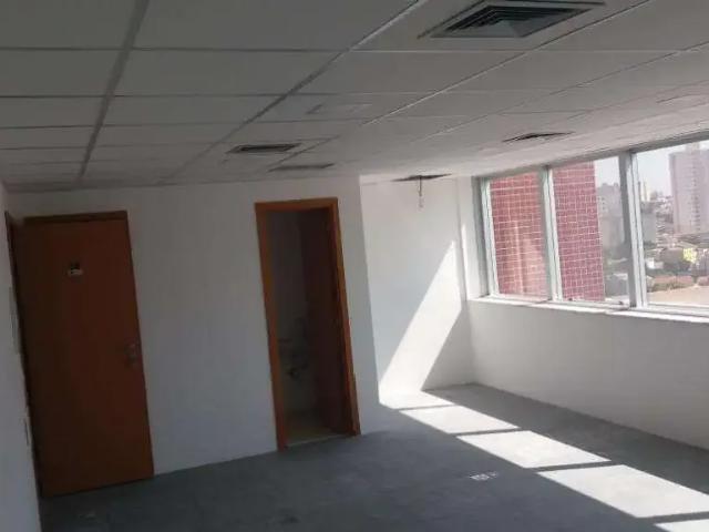Conj. Comercial / Sala para Locação em Santo André/SP Vila Bastos