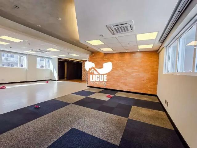 Conj. Comercial / Sala para Locação em Santo André/SP Vila Bastos