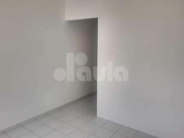 Conj. Comercial / Sala para Locação em Santo André/SP Vila Guiomar 36 Quartos