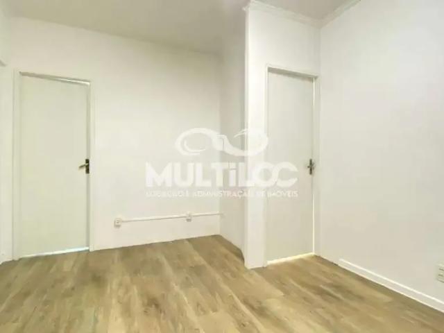 Conj. Comercial / Sala para Locação em Santos/SP Aparecida