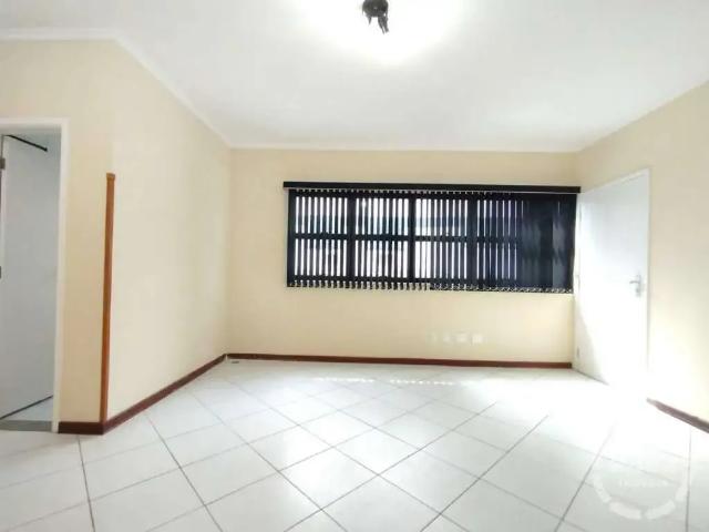 Conj. Comercial / Sala para Locação em Santos/SP Aparecida